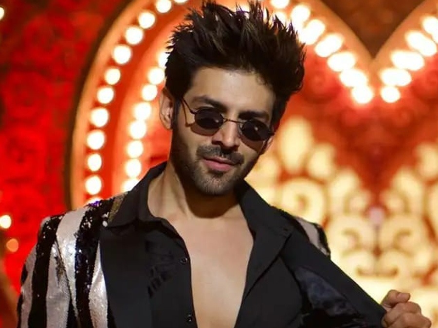 World Dance Day 2025: Kartik Aaryan’s Iconic Hooksteps That Took Over ...